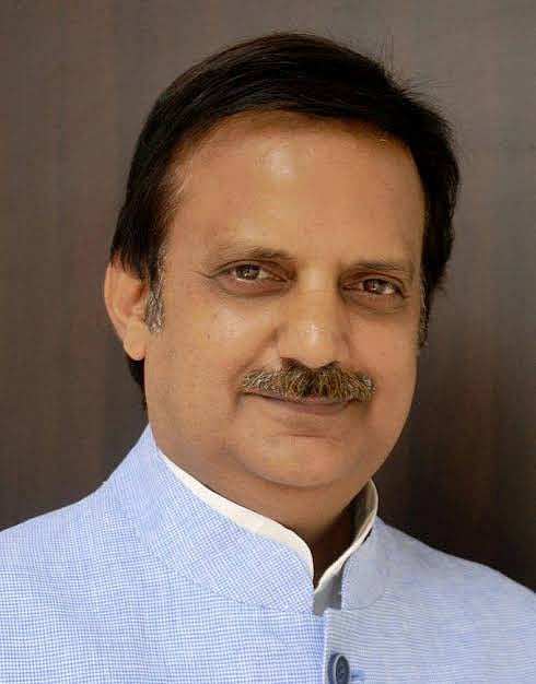 MP: Barring Kailash, Rajendra And Prahlad No Other Ministers Have Left ...