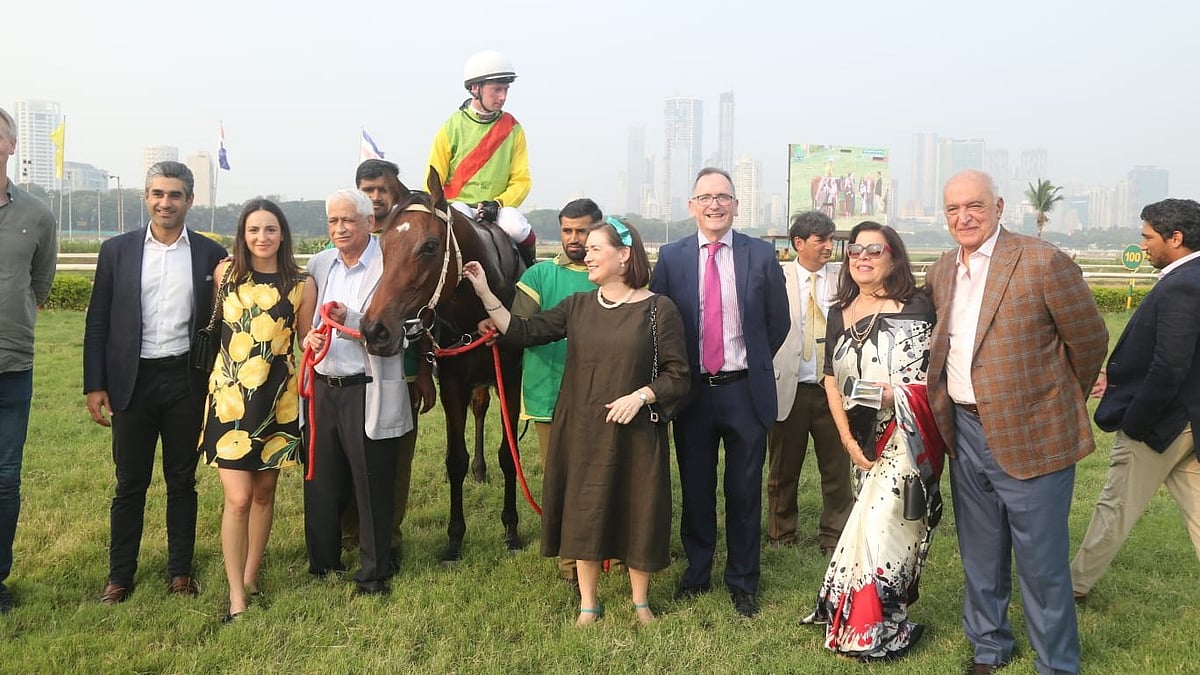 Jendayi Leads Charge In Villoo C. Poonawalla Indian Oaks as Derby ...