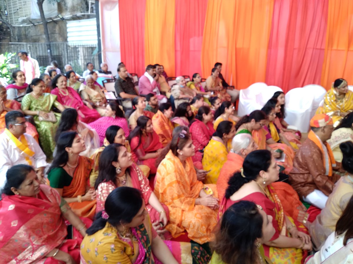 Mumbai: Devotees Gather At Santacruz's Vallabh Darshan Haveli Temple ...