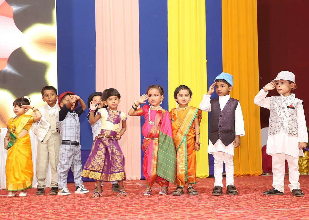 IES New English Kindergarten Bandra Tiny Tots Put Best Foot Forward On ...