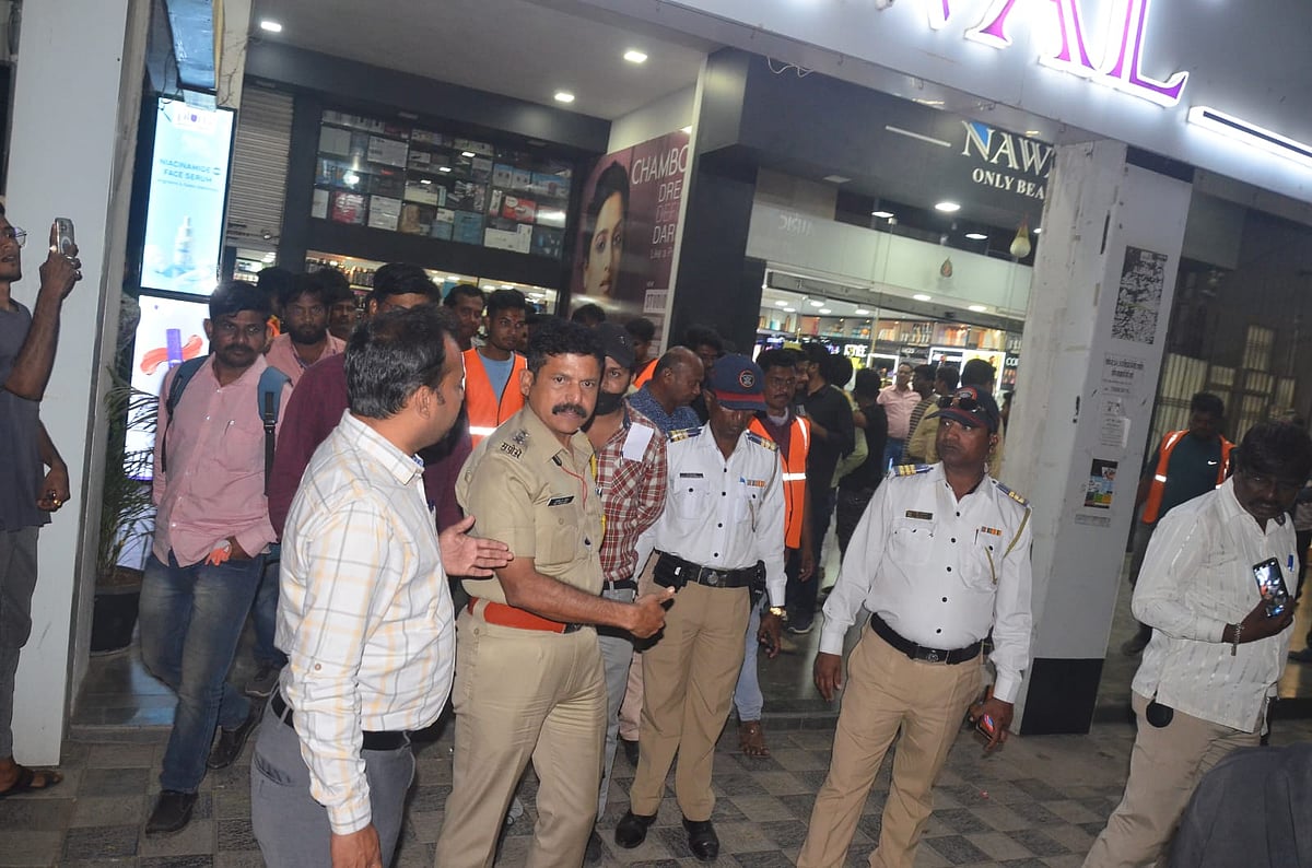 Chhatrapati Sambhajinagar: BJP MLA Narayan Kuche's Son Slapped With ...