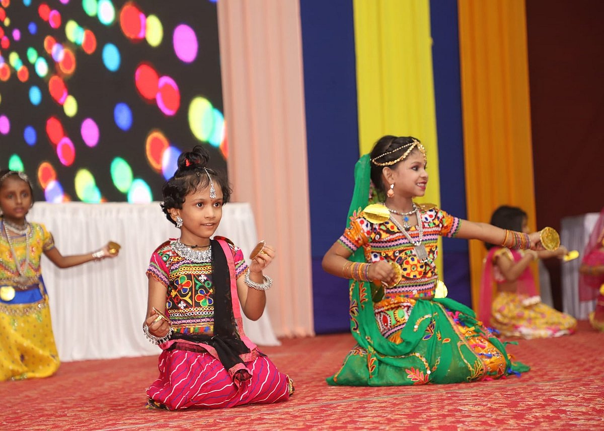 IES New English Kindergarten Bandra Tiny Tots Put Best Foot Forward On Annual Day