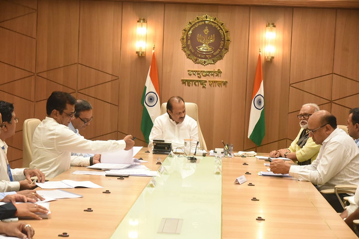 Ajit Pawar Reviews Drafts For Phule Wada And Bhide Wada Memorials ...