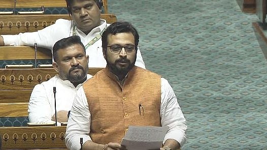 Video: 'Democracy Must Survive,' NCP MP Amol Kolhe's Poem On Ram Temple ...