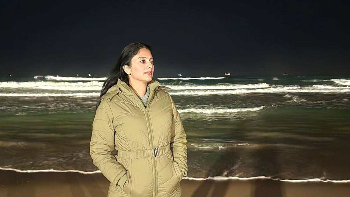 In Pictures: Who Is Yana Mir? Kashmiri Girl Whose UK Parliament Speech ...