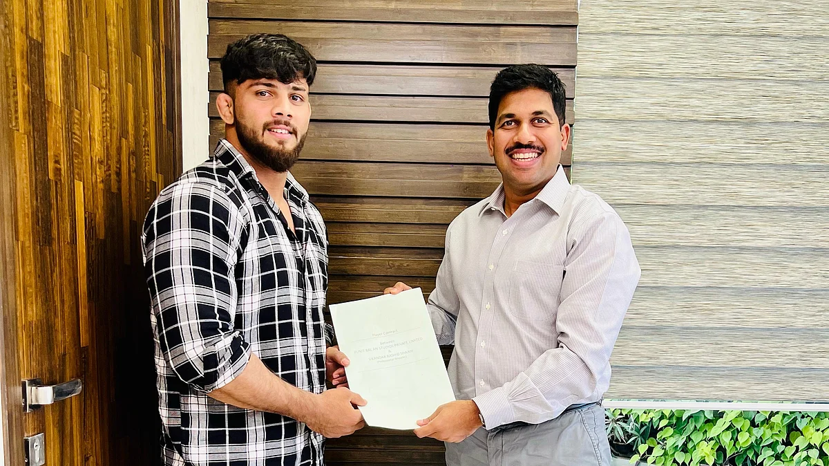 Pune: Punit Balan Group Backs Wrestler Sikandar Shaikh Pune: Punit Balan Group Backs Wrestler Sikandar Shaikh