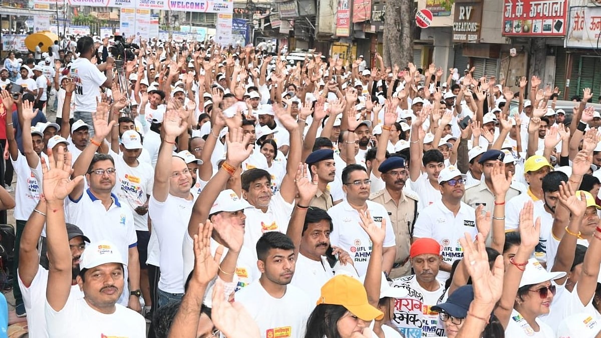 MP: Thousands Participate In Ahimsa Run & Run for Democracy In Jabalpur ...