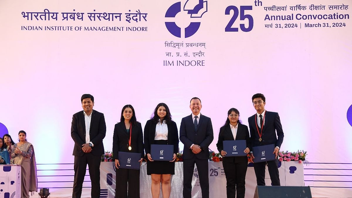 Indore: Students Felicitated For Academic Excellence