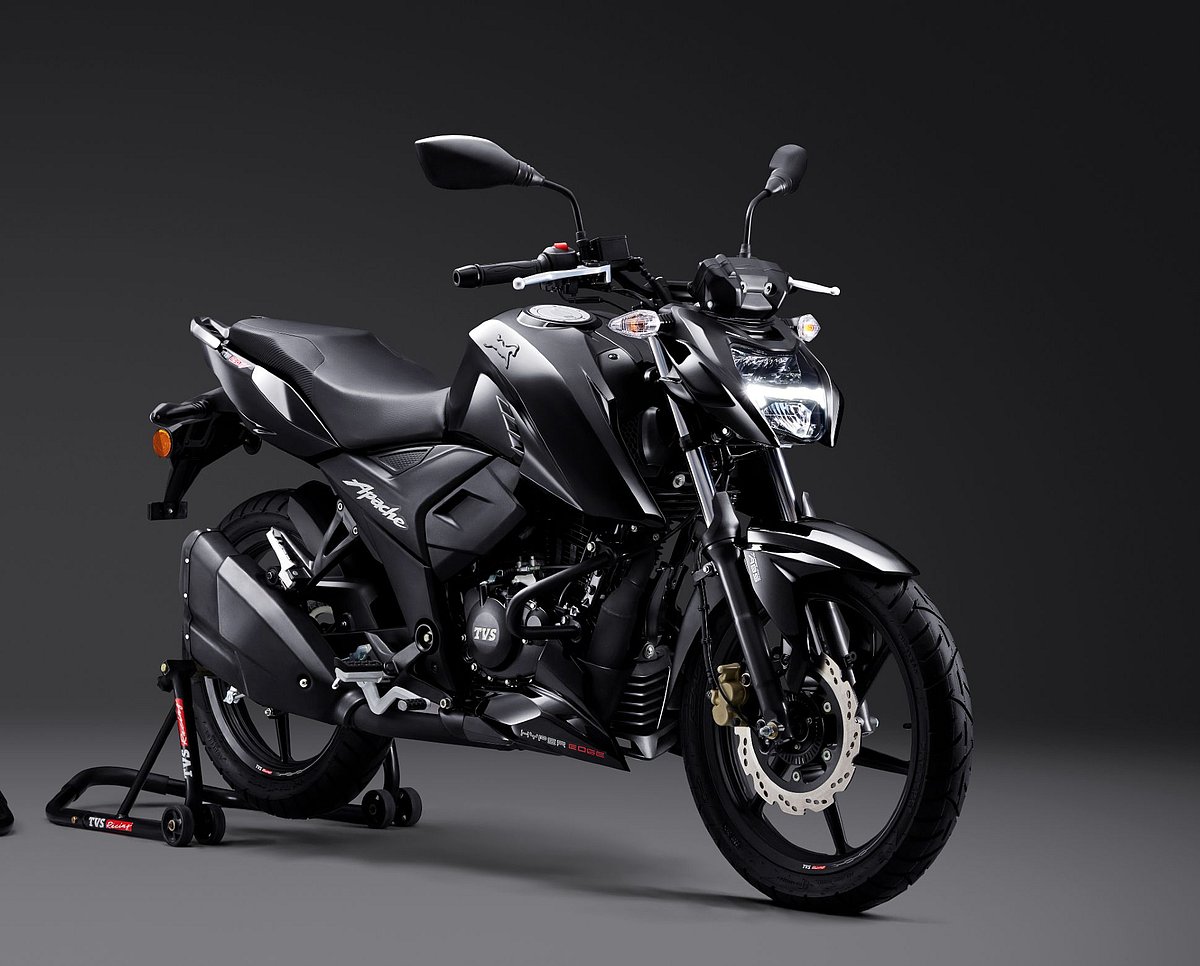 TVS Apache RTR 160 Series Launches Sleek All-Black Edition Starting at ...