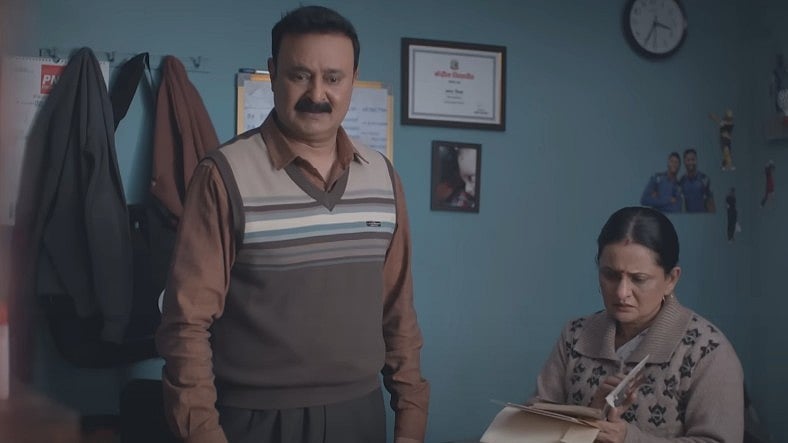 Gullak 4 Review: TVF Show Impresses With Relatable Characters, Engaging ...
