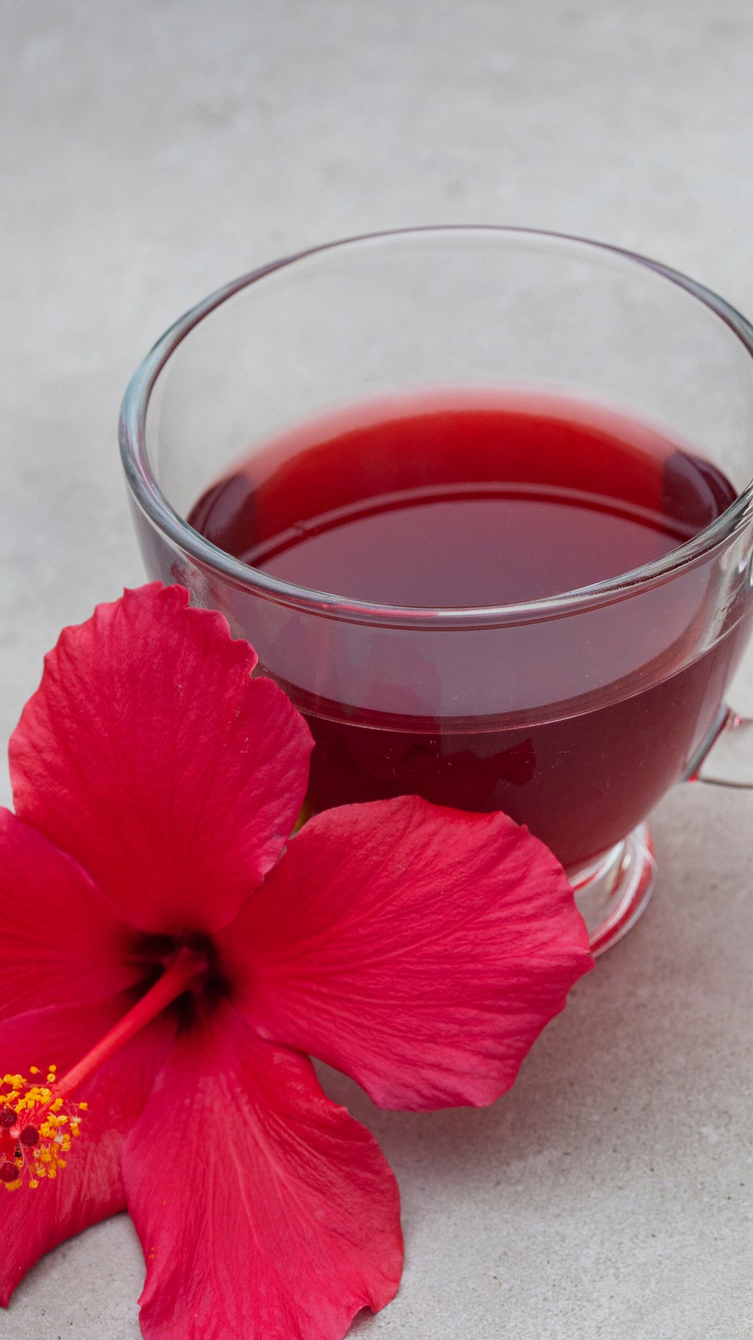 7 Benefits Of Drinking Hibiscus Tea