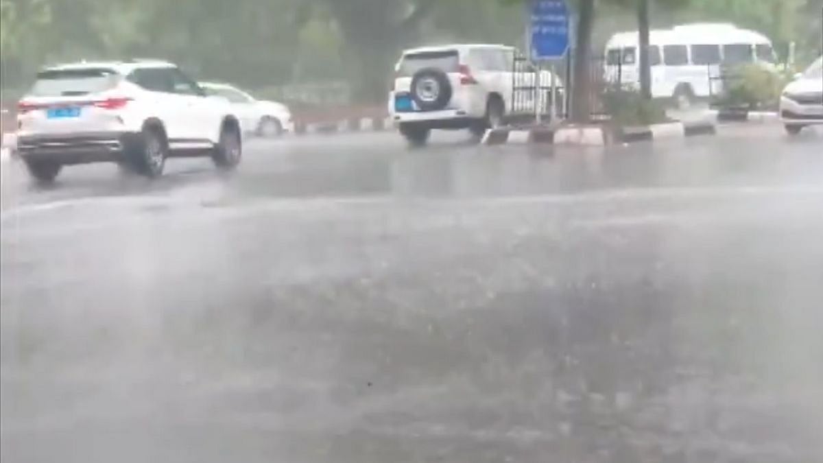 Rainfall In Delhi Brings Respite From Heat For Residents, IMD Forecasts Wet Week Ahead; Watch