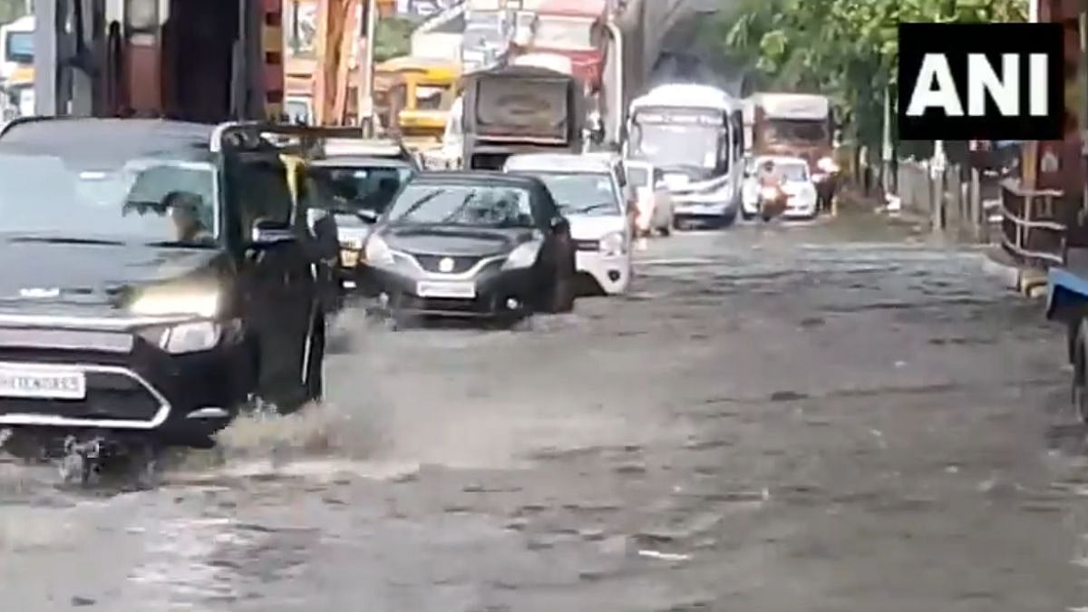 Mumbai Rains: City Sees Light To Moderate Showers Across Suburbs ...