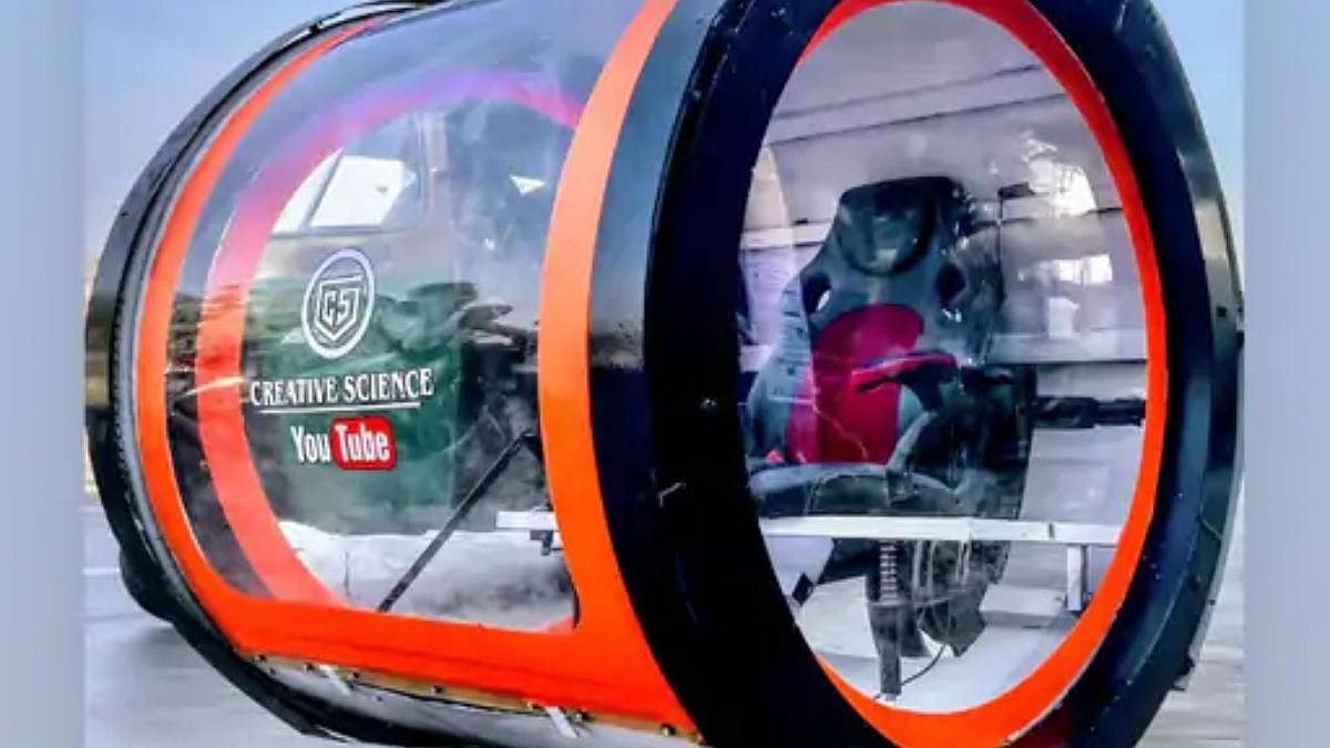 Tyreless Capsule Car: Surat's Engineering Students Redefine Future Mobility