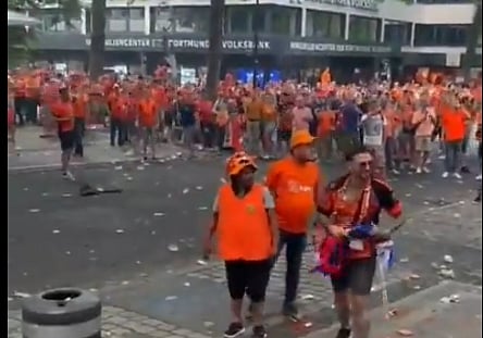 Video: Netherlands Fans Attack Pub Full Of England Supporters After ...