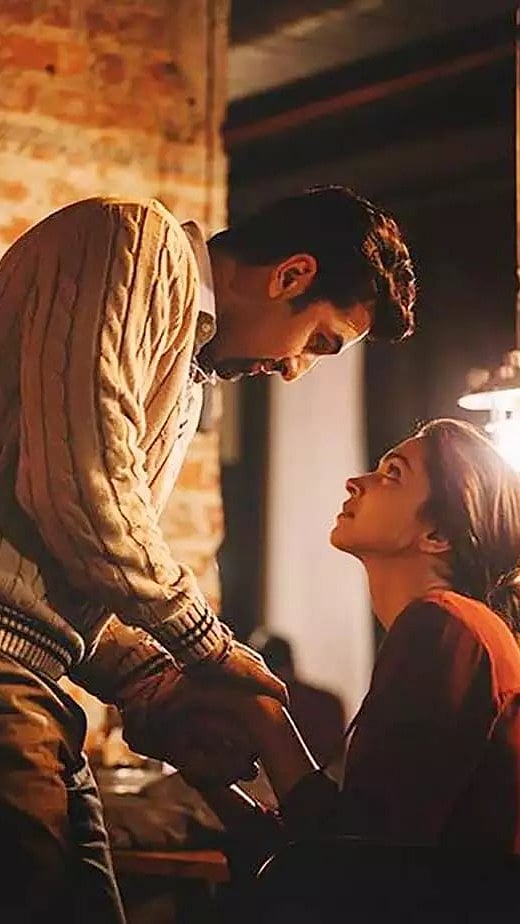 10 Painful Breakup Scenes In Bollywood Films That Will Leave You In Tears