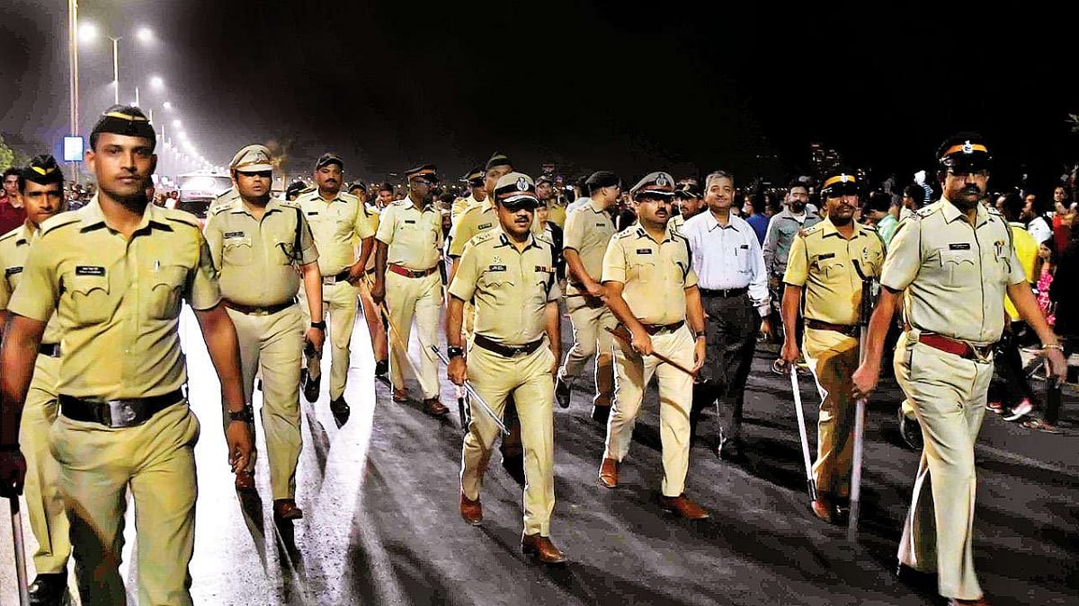 Maharashtra: 10 Key IPS Officers Transferred In Major Shake-Up By Home ...