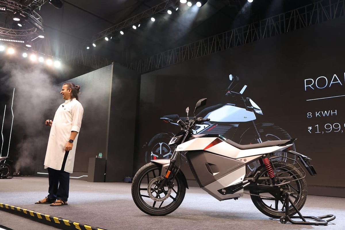 Ola Electric Rolls Out Roadster Series in India: New Motorcycle Lineup ...