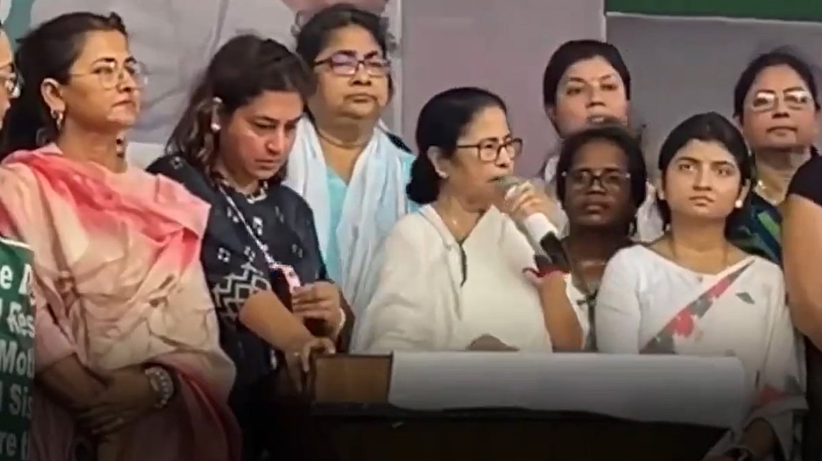 Kolkata Doctor Rape-Murder Case: WB CM Mamata Blames CPI(M) & BJP for ...