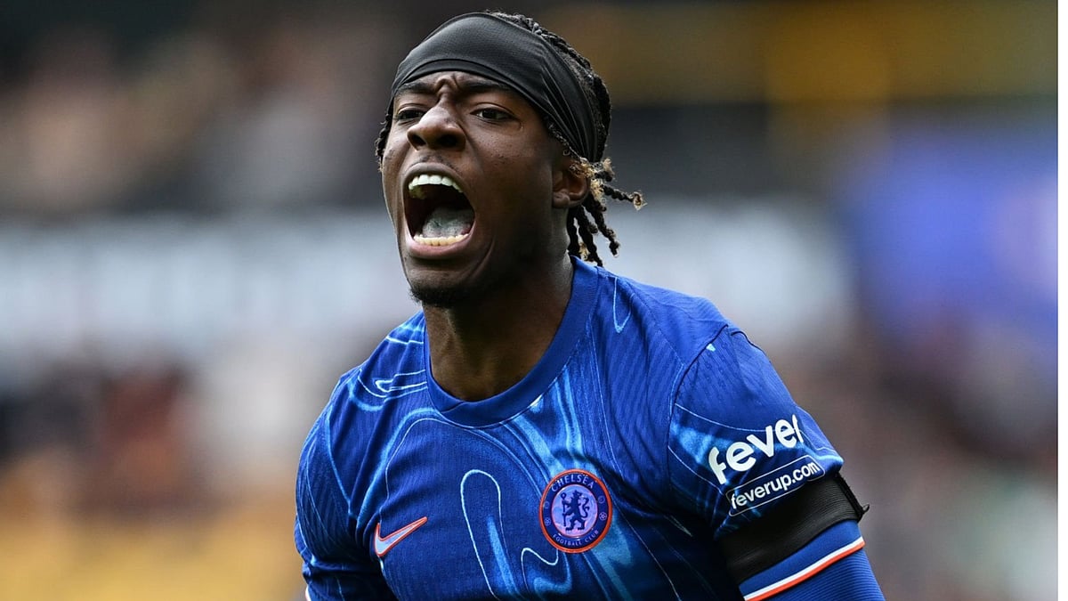 Premier League: Noni Madueke Steals the Show with Hat-Trick in Chelsea ...