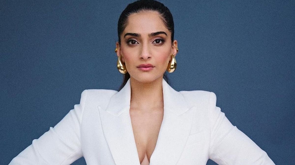 'This Is Horrible': Sonam Kapoor REACTS To Rising Death Toll In ...