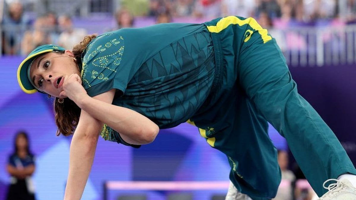 Why Is Raygun The No 1 Break Dancer In The World Despite Horror Show At ...