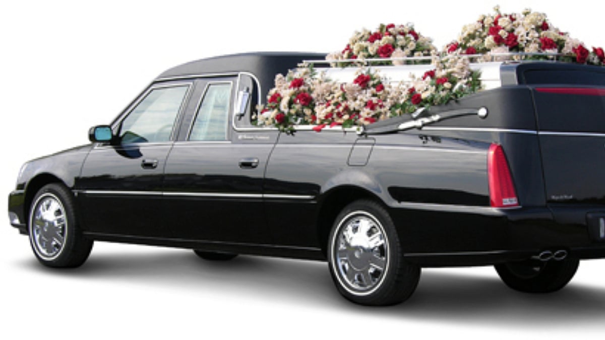 Thane: Undertaker Introduces Hybrid Funeral Method With Shroud Burial ...