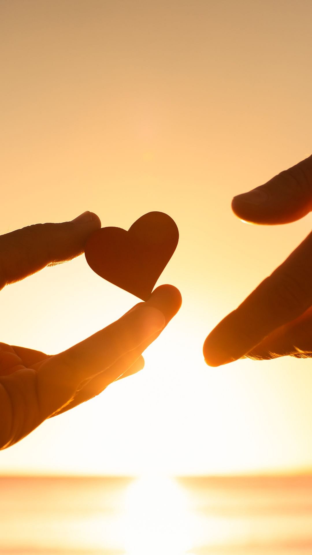 6 Ways Acts Of Kindness Can Boost Your Mental Health - Economy Junction