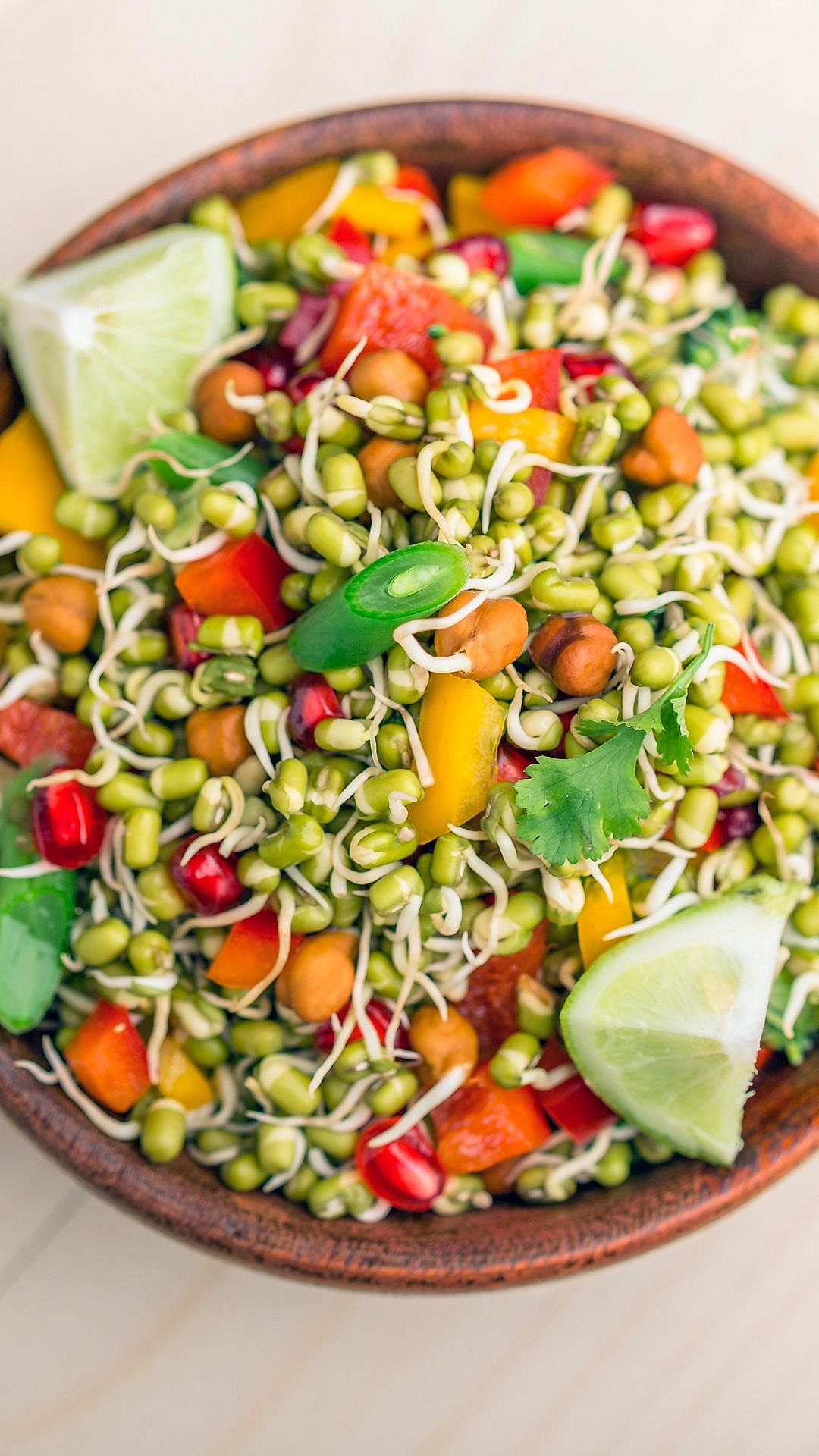 7 Benefits Of Eating Sprouts For Breakfast