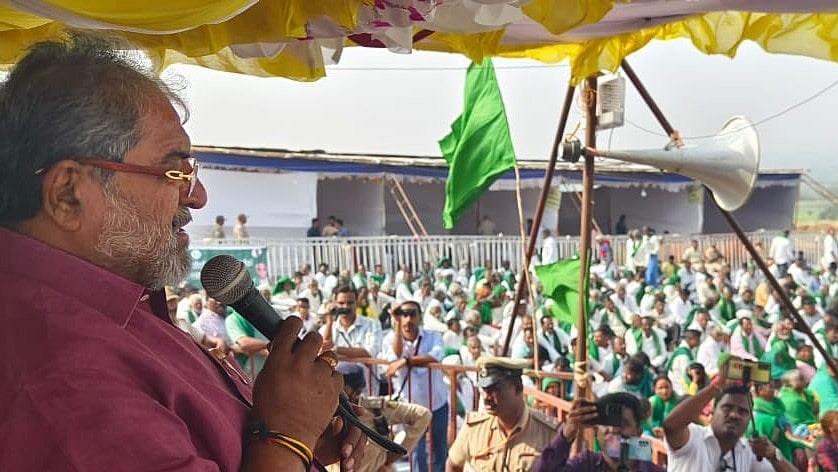 Former MP Raju Shetti Urges Union Minister Pralhad Joshi to Curb Sale of Sugar Below Market ...