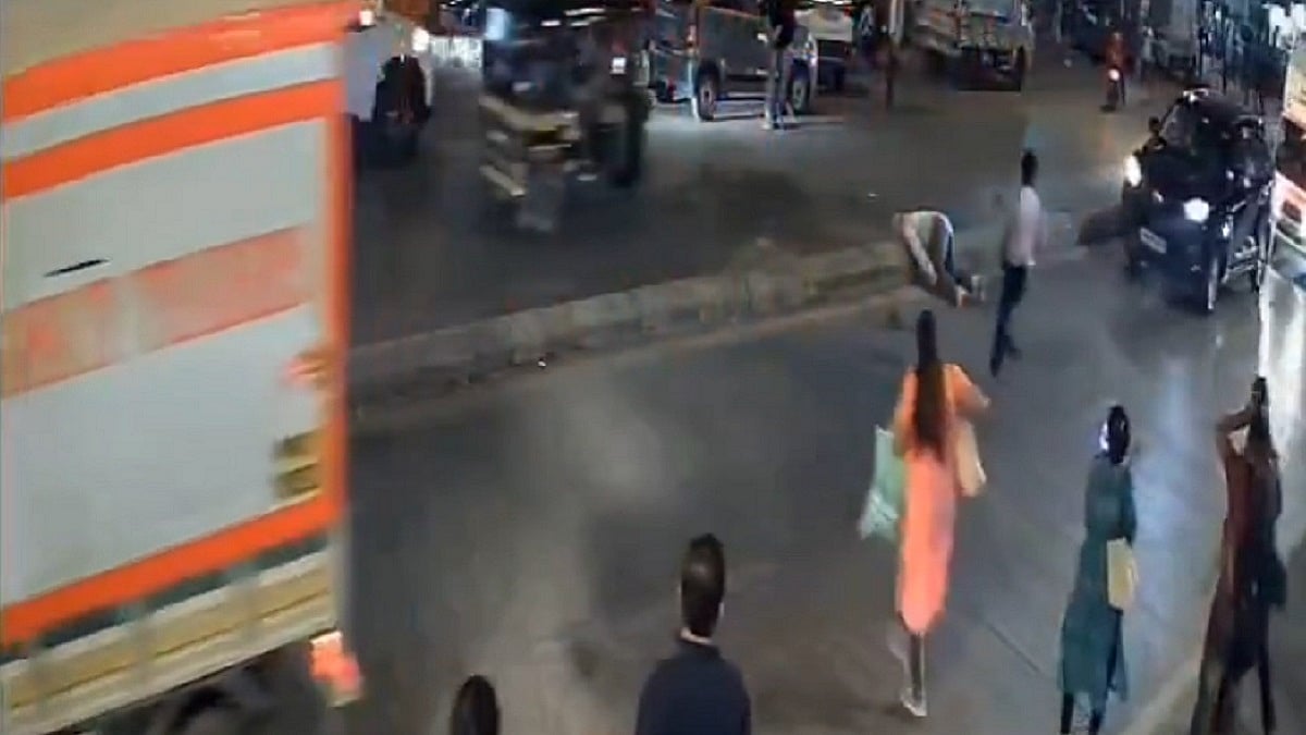 Mumbai: 78-Year-Old Man Injured After Being Hit By Speeding 'Sports ...