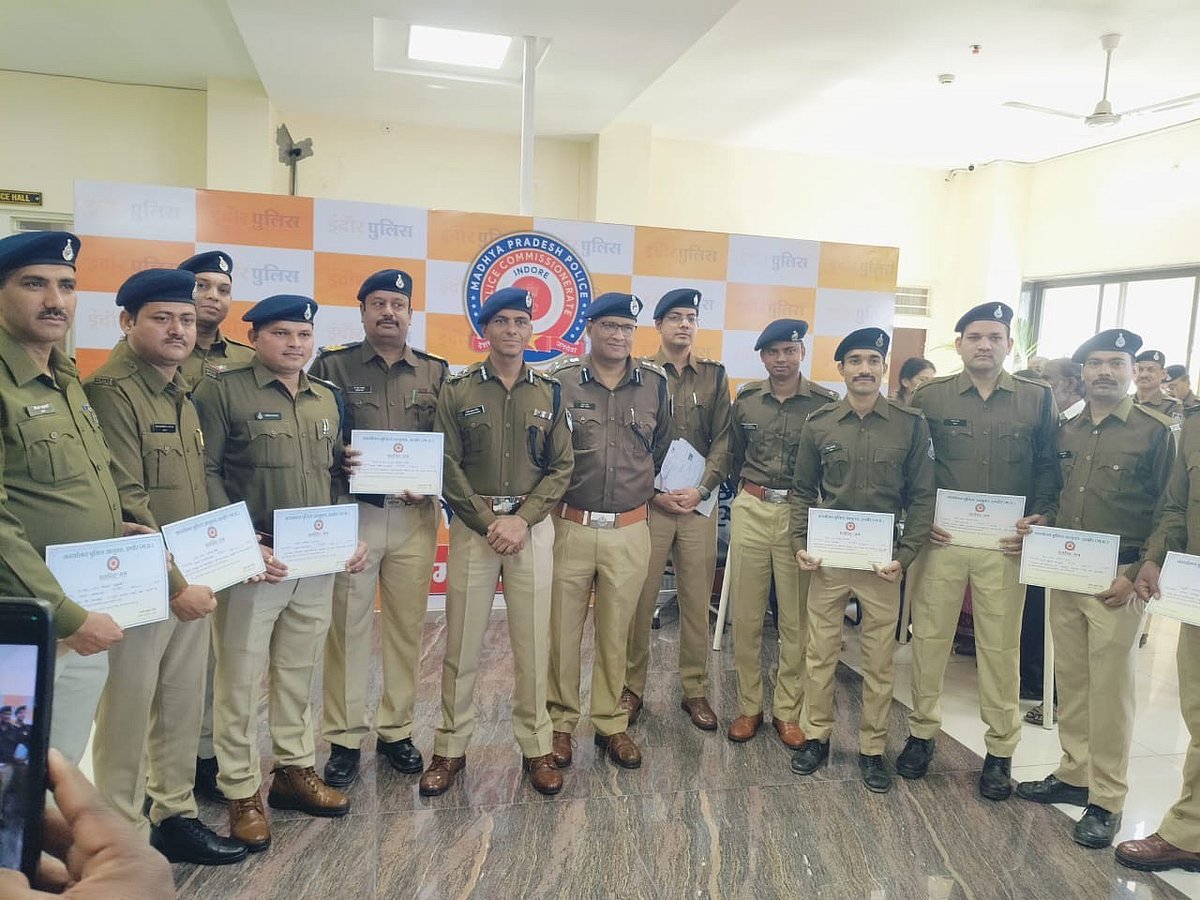 Indore Police Felicitates Officers For Outstanding Work