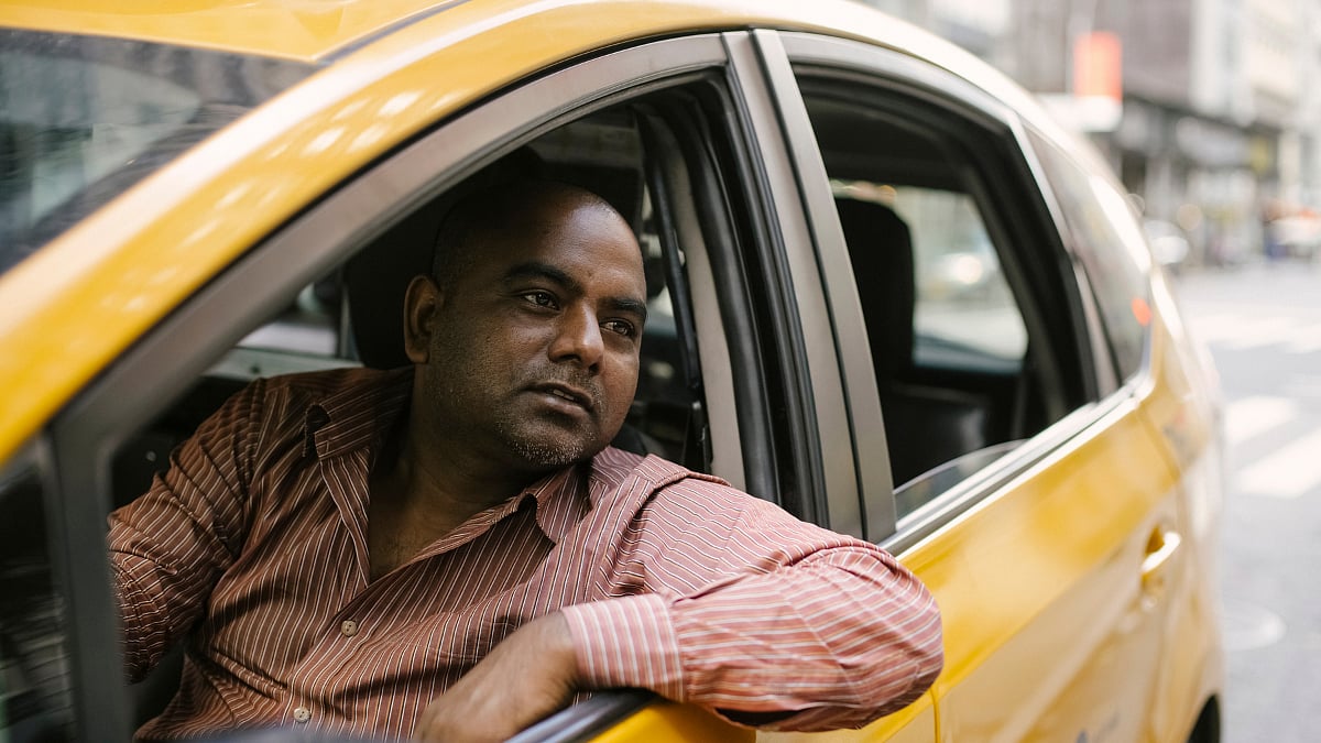 Does Driving Save Your Brain? Study Reveals Taxi & Ambulance Drivers ...