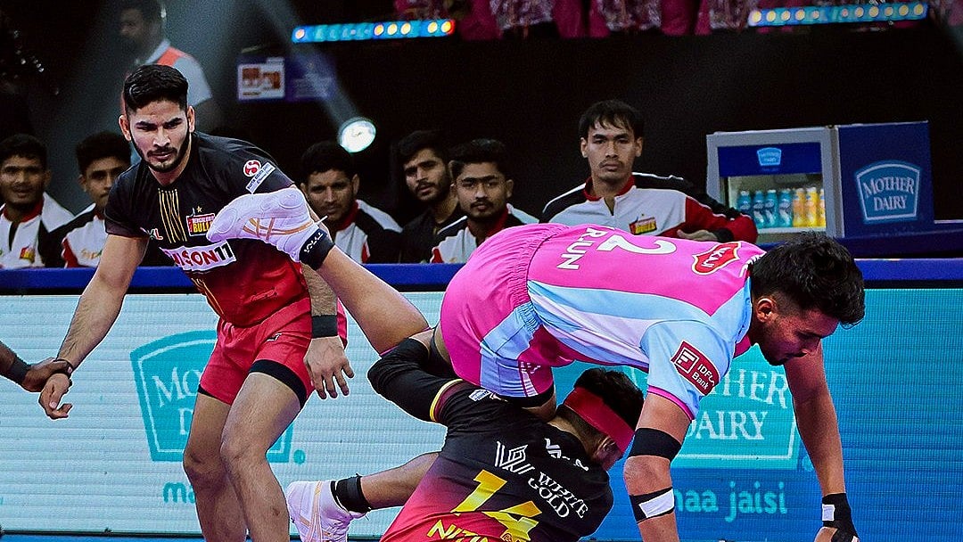 Pro Kabaddi League: Arjun Deshwal's 17-Point Masterclass Performance Keeps Jaipur Pink Panthers ...