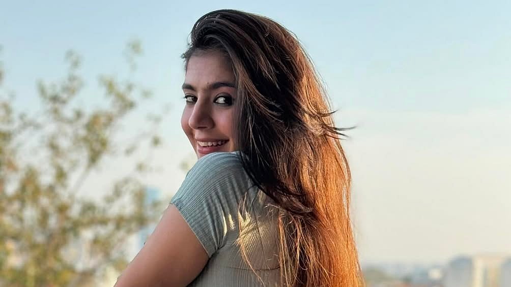 RJ & Influencer Simran Singh Found Dead In Gurugram Apartment, Police ...