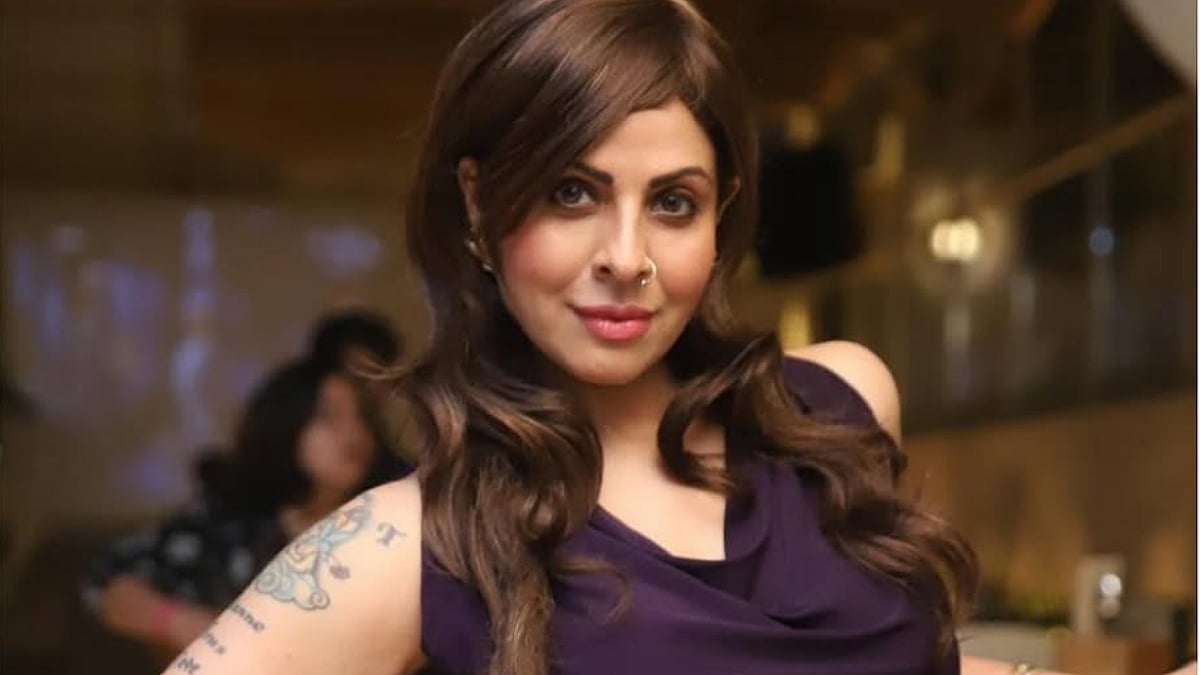 Tannaz Irani Reveals How She 'Freaked' Out After Hip Replacement Surgery Left One Leg Longer ...