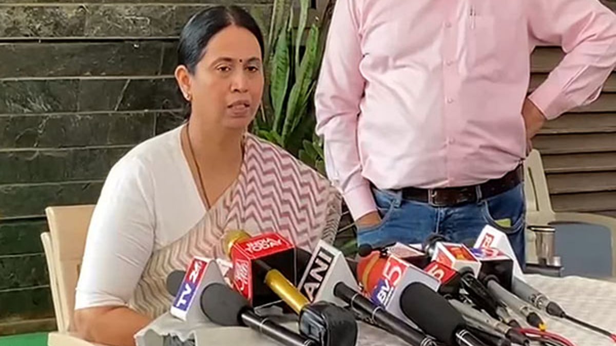 Karnataka Minister Laxmi Hebbalkar, MLC Chennaraj Hattiholi Suffer ...