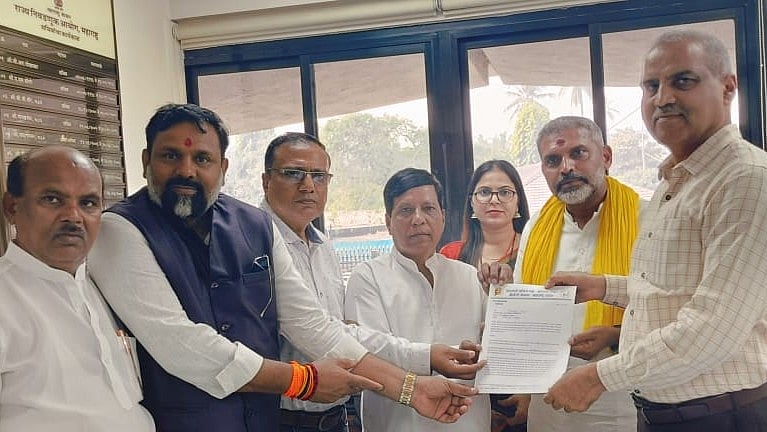 Navi Mumbai: Ulwe RTI Activist, MVA Leaders Demand 30% Ballot Paper ...