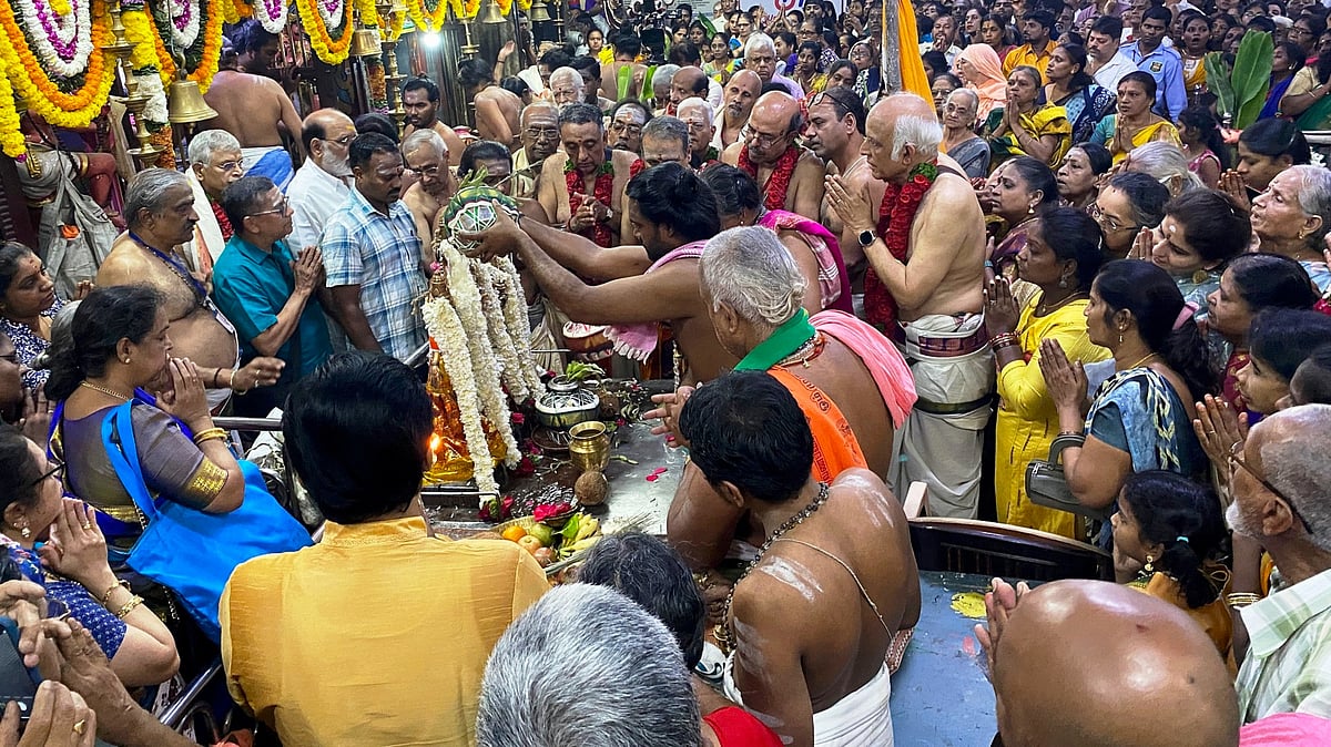 Mumbai: Matunga’s 102-Year-Old Asthika Samaj Temple Holds Maha ...