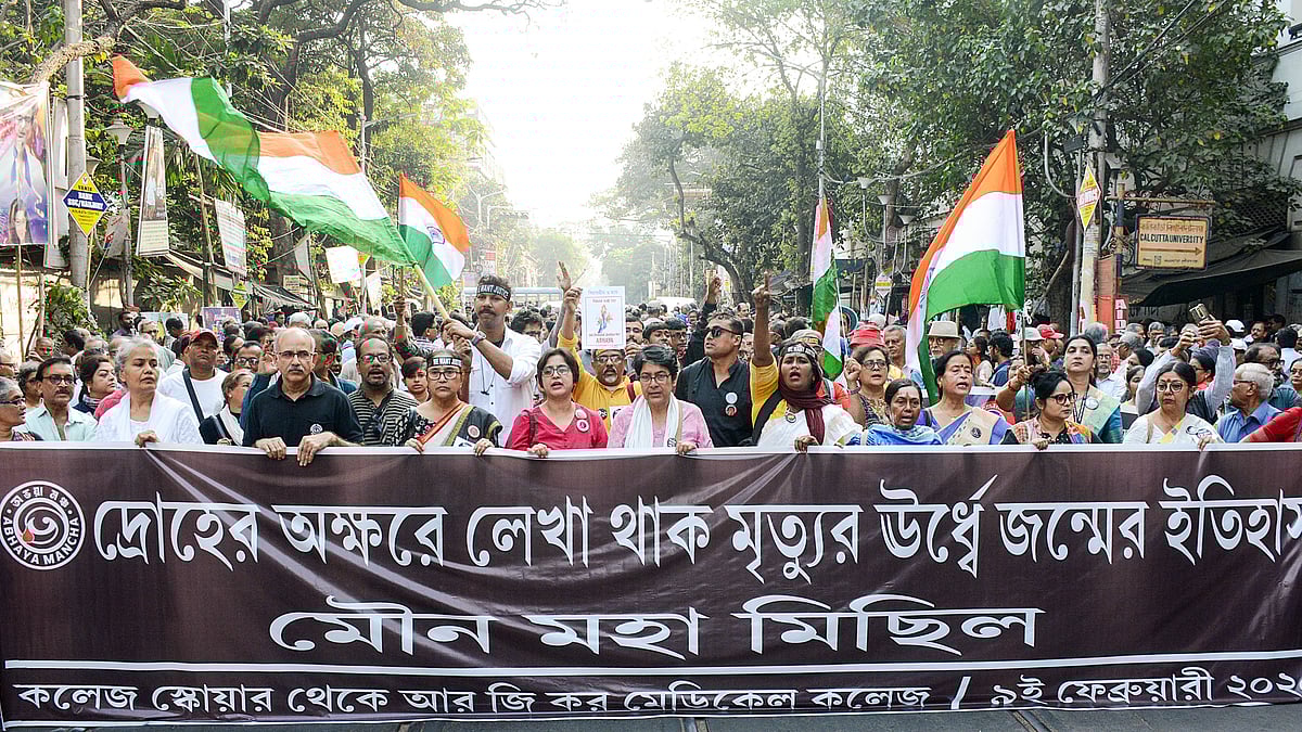 Silent Rally Taken Out In Kolkata Demanding Justice For R G Kar Victim ...