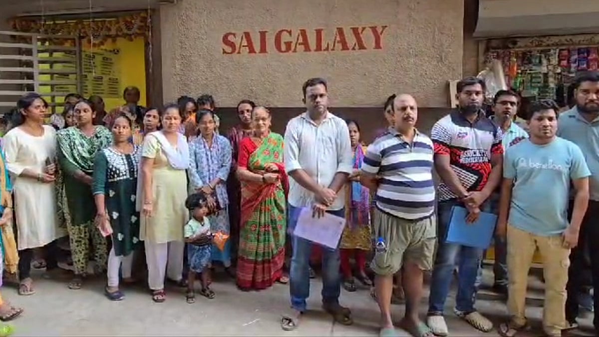 KDMC RERA Scam: UBT Leader Dipesh Mhatre Supports Residents Facing ...