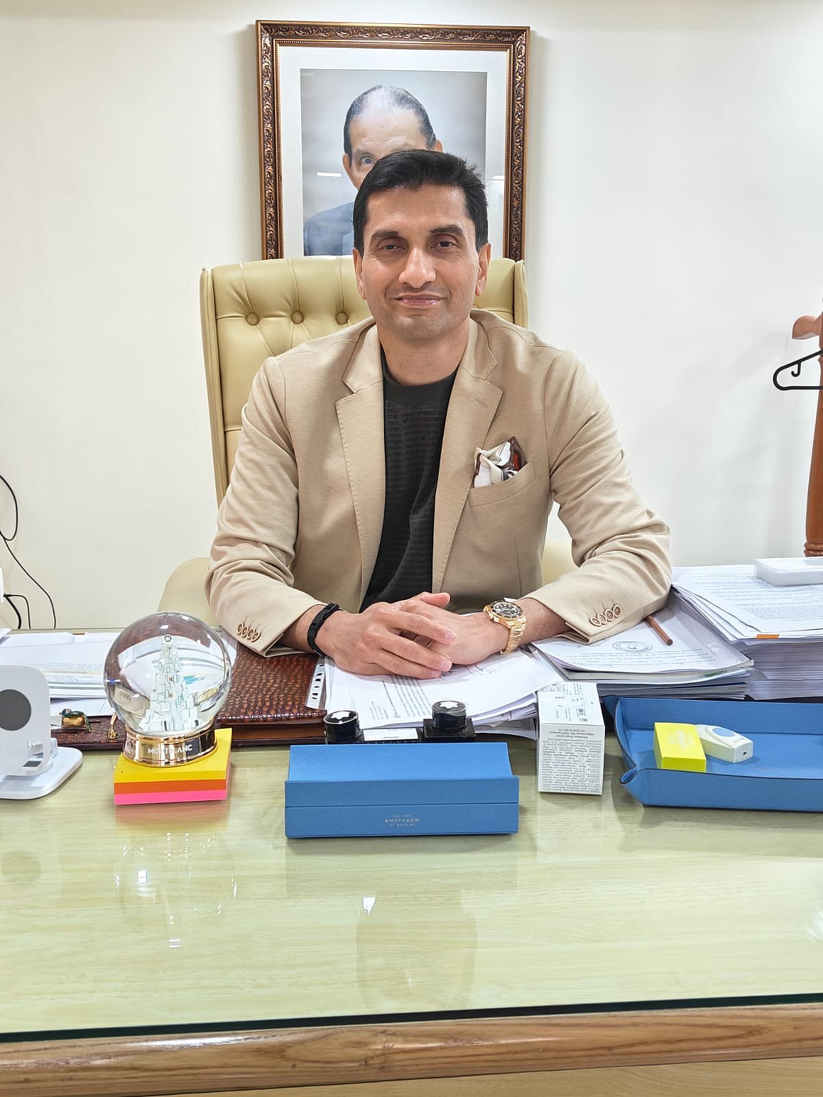 '8 Kalash Filled With Bones & Human Hair Found': Lilavati Hospital Trustee Alleges Black Magic ...