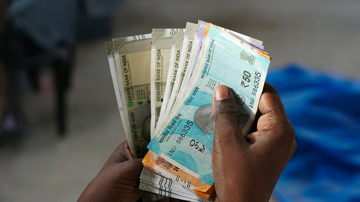 Maharashtra Crime: Raigad Police Raid Licensed Moneylenders In Pen Over ...