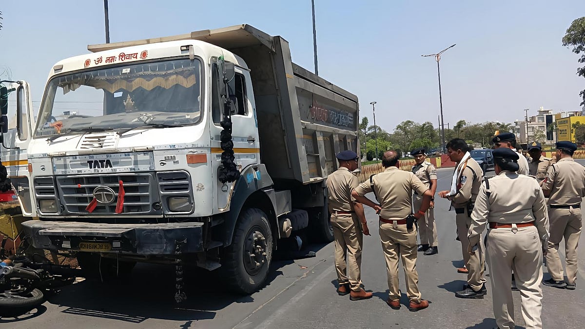 Dumper Crushes Traffic Cop To Death, Drags Body 50 Feet In Indore