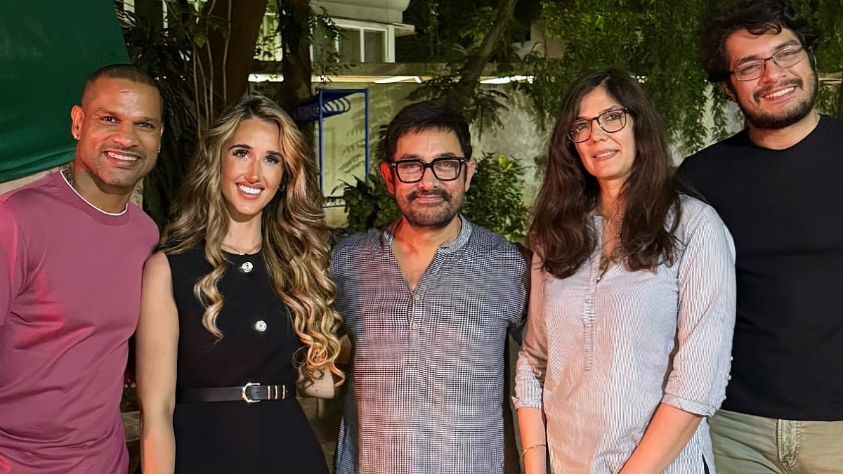 Aamir Khan's Picture With Girlfriend Gauri Spratt & Son Junaid Khan ...