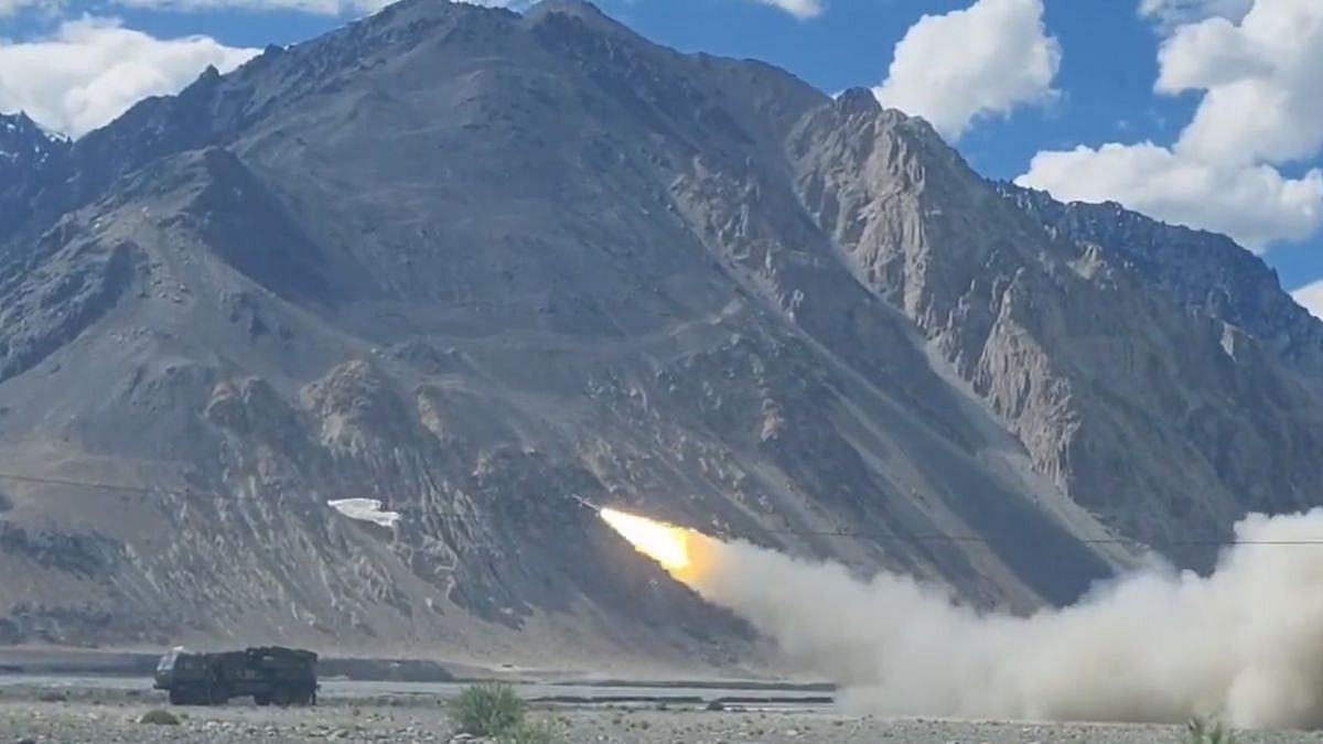 Indian Army Successfully Tests Akash Prime Missile System At 15,000 ft ...