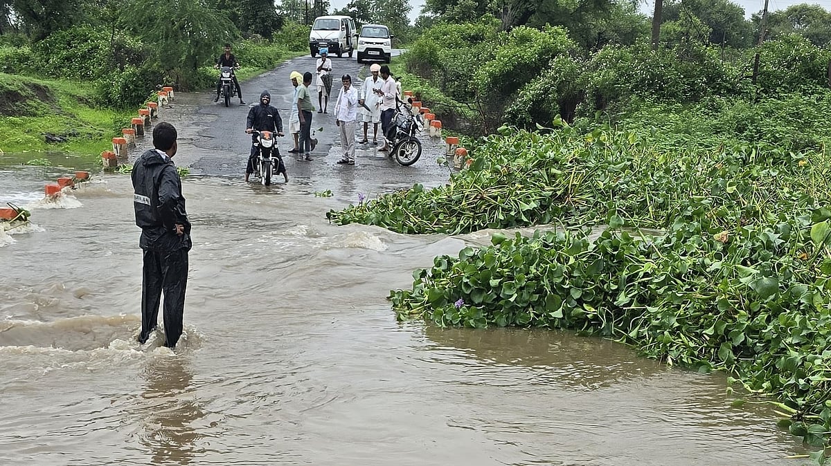 Madhya Pradesh: Culvert Blocked As Kanthal River Overflows Amid Heavy ...