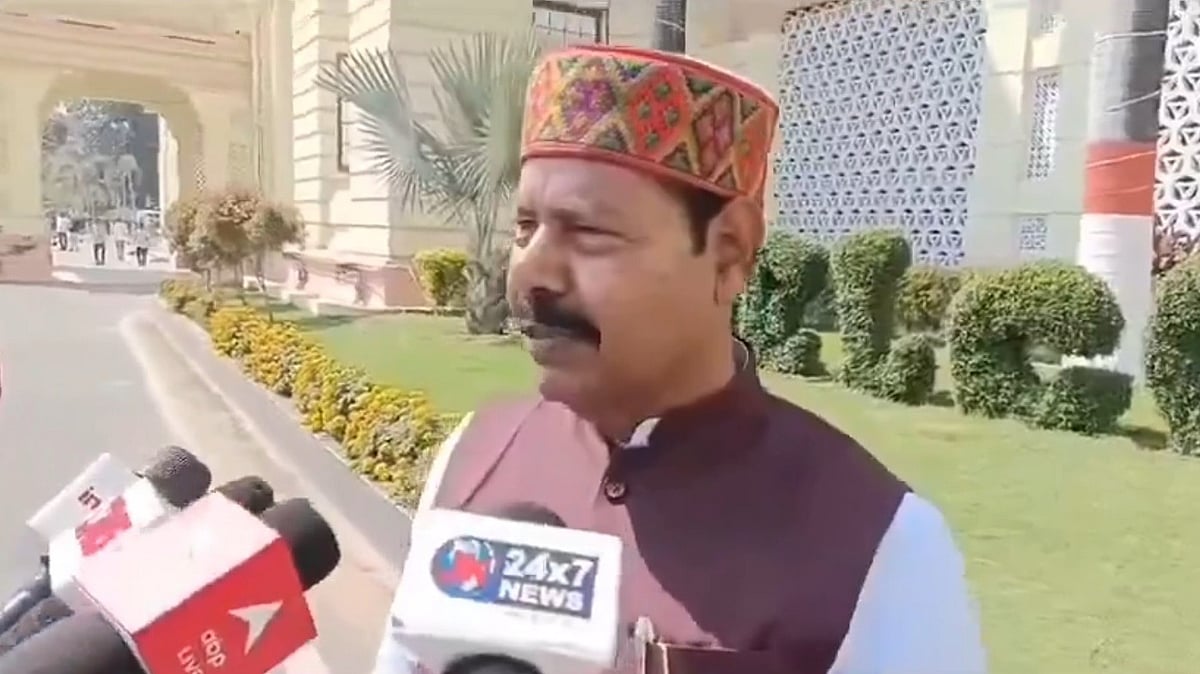 'Joote Se Marunga...': Panchayat-Like Drama In Bihar's Patna, Maner MLA ...