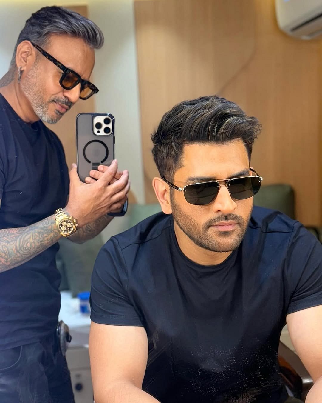Captain Cool MS Dhoni Gets Youthful Hairstyle; Wife Sakshi Compliments ...