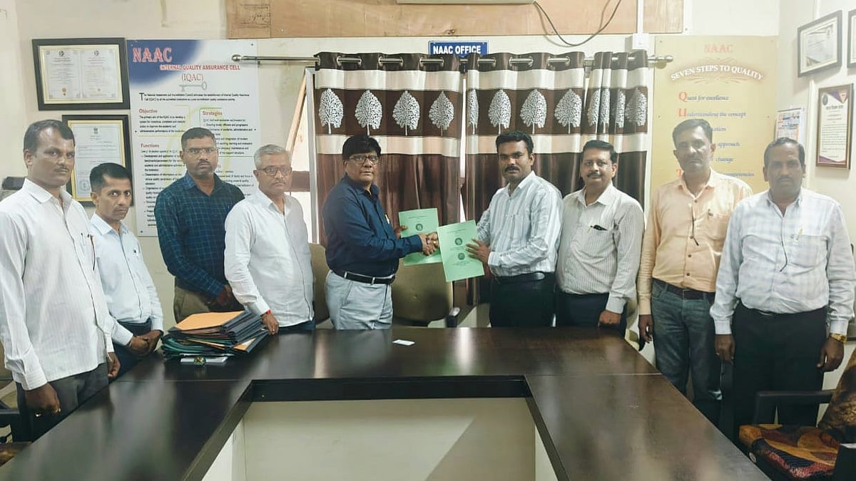 Dharashiv: Shri Chhatrapati Shivaji College, Umarga, Signs MoU With ...